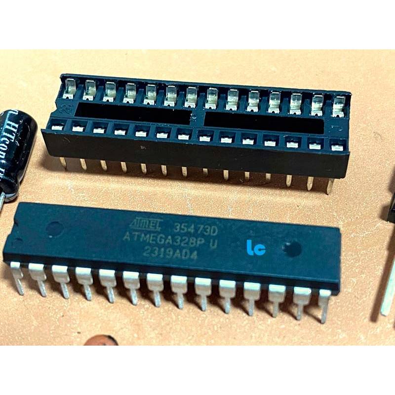 Microcontrolador ATMEGA328P U - KIT Compatible Con Arduino